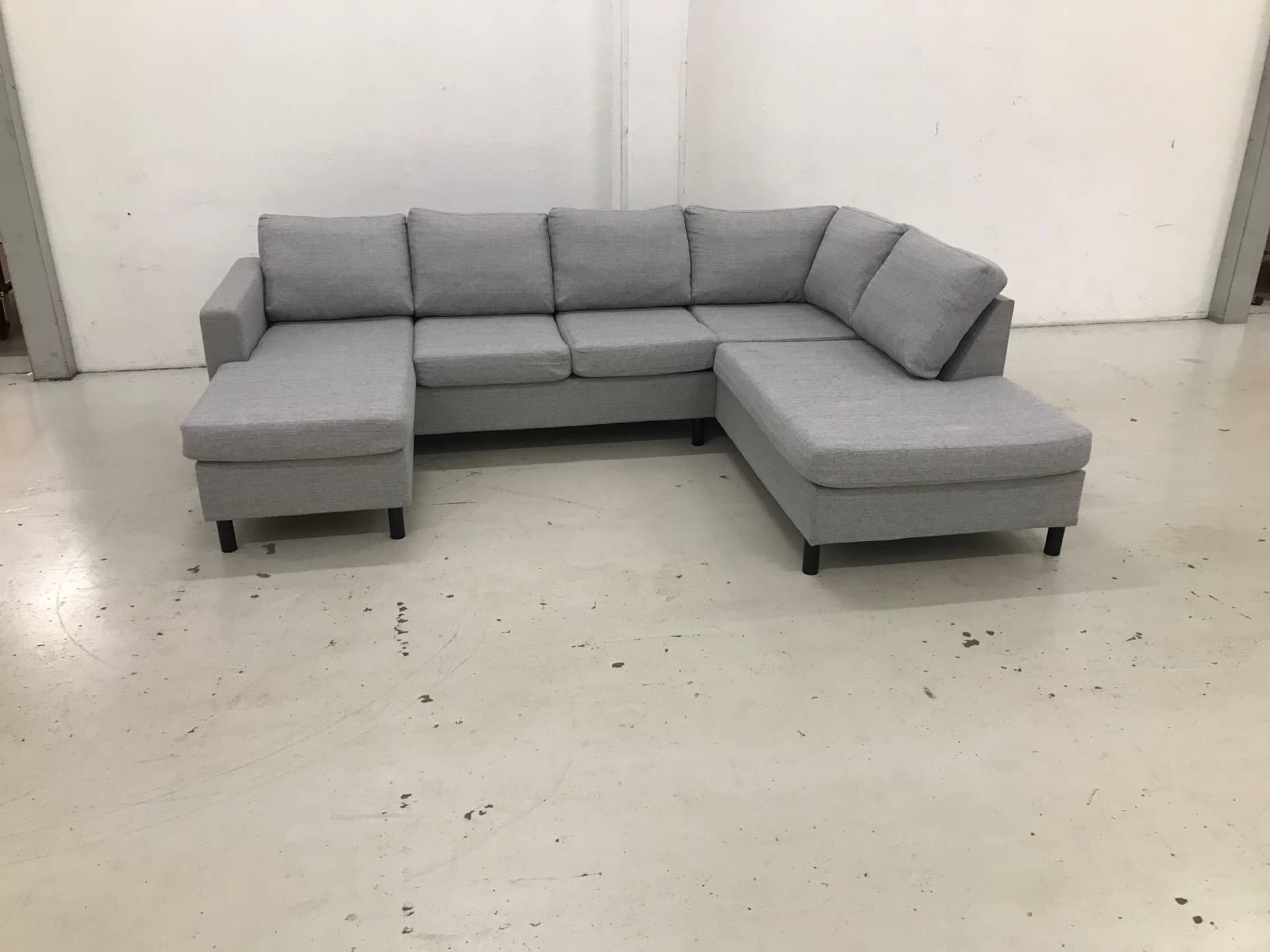 Varerlager · MR. Retro Design